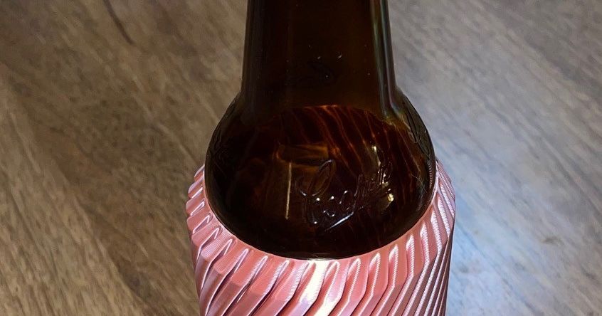 Beer Stubby Holder (Vase Mode) by Darwinian | Download free STL model ...