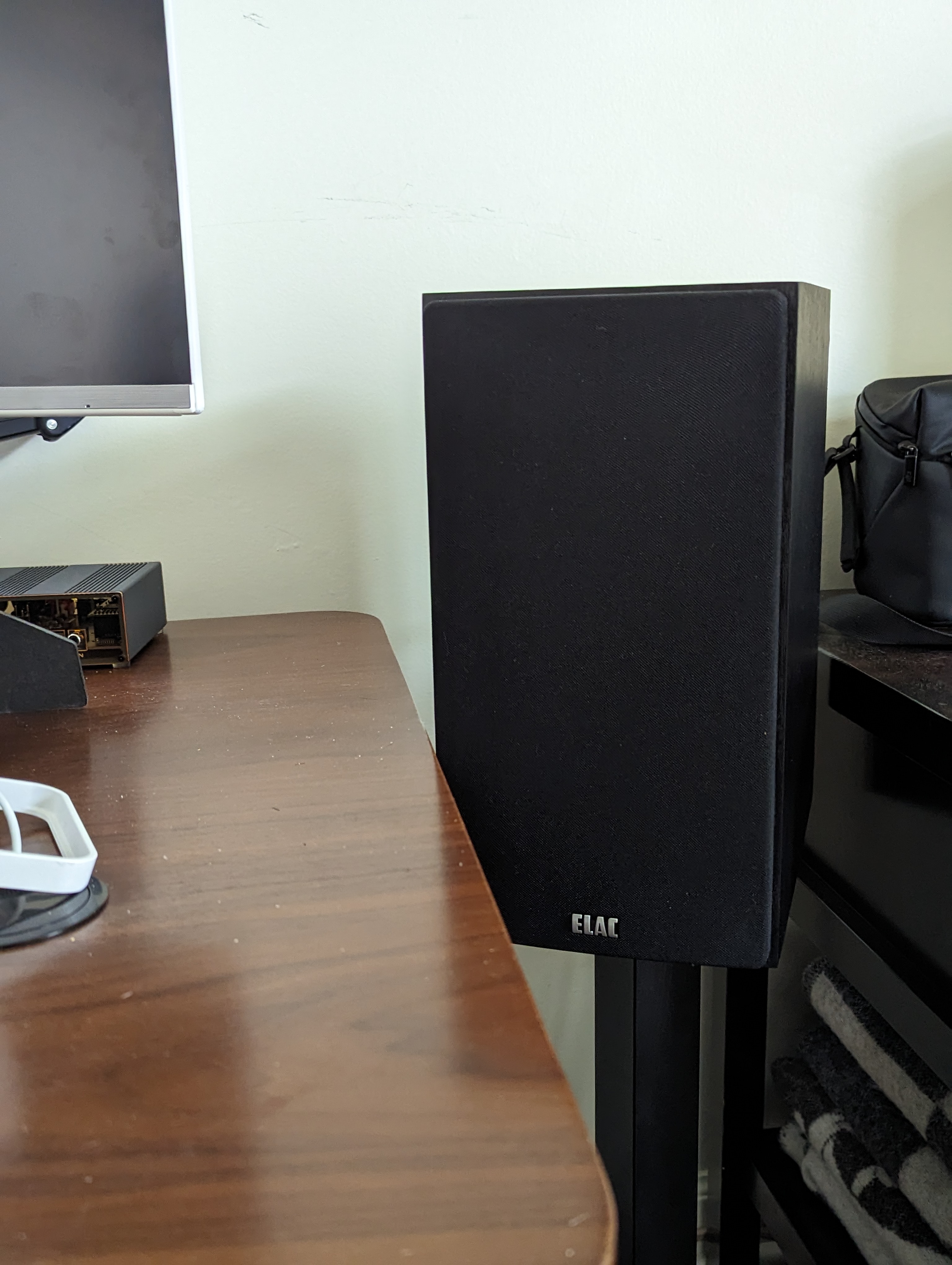 ELAC LS10 Speaker Stand Extension/Riser by DuggyH | Download free STL ...