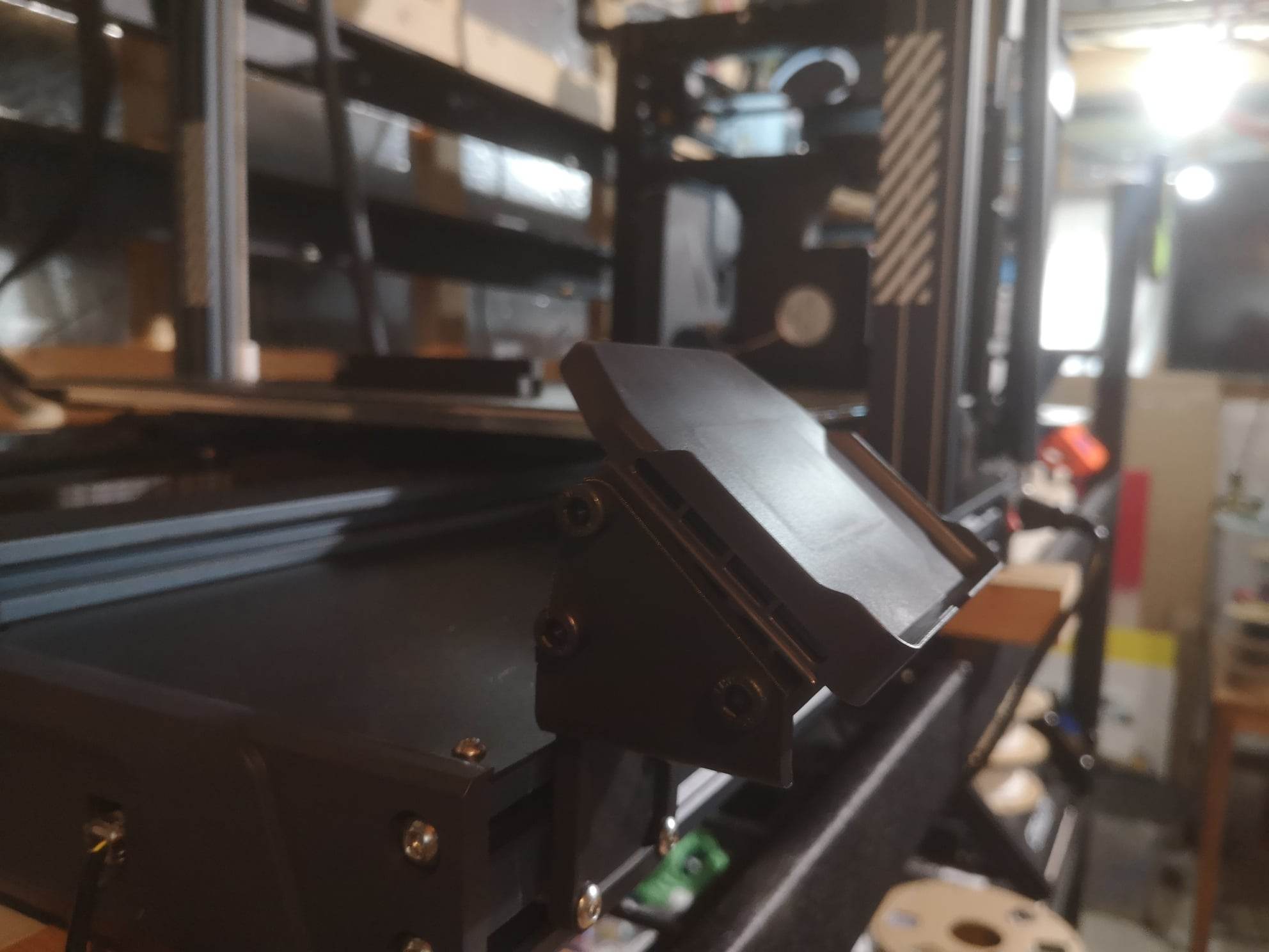 Elegoo Neptune 3/4 side screen bracket by CirluQc | Download free STL ...
