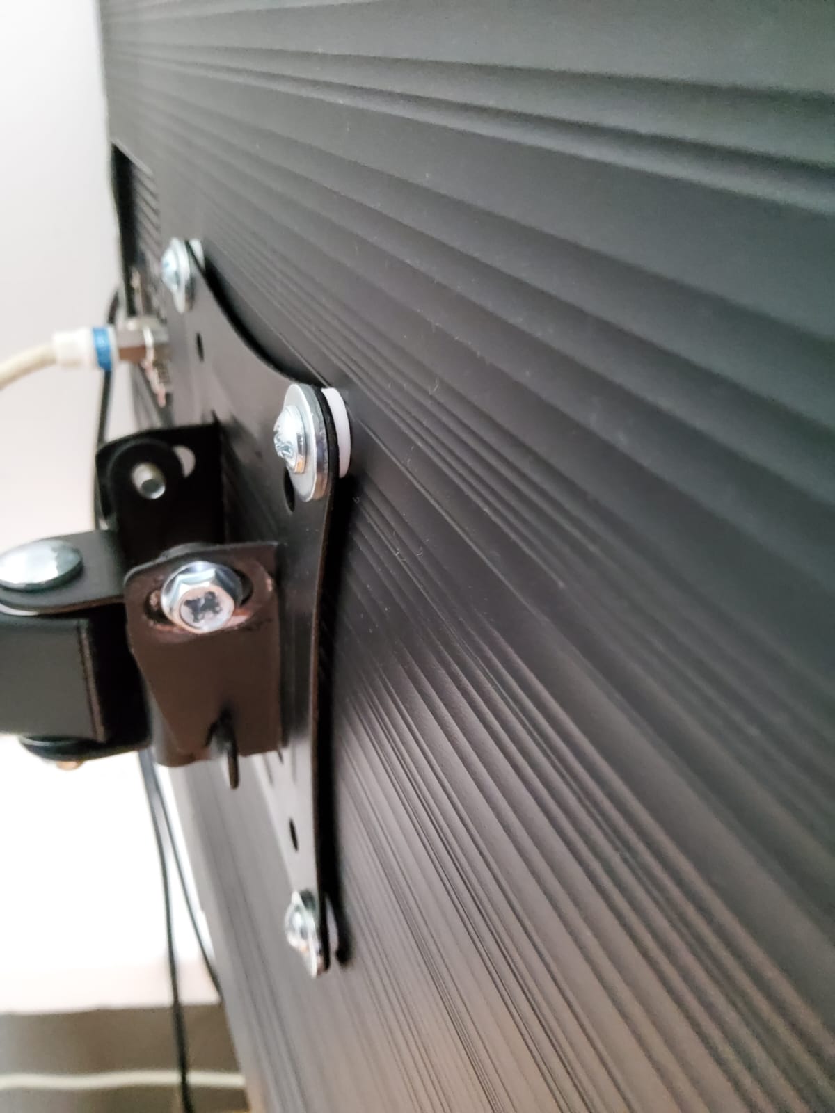 screw spacer samsung tv for vesa mount by DraGeT | Download free STL ...