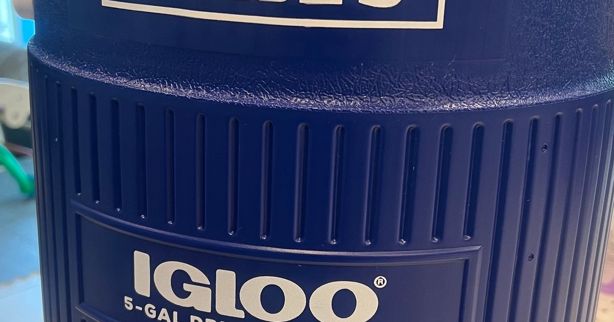 Igloo Cooler Cap by jofoeus | Download free STL model | Printables.com