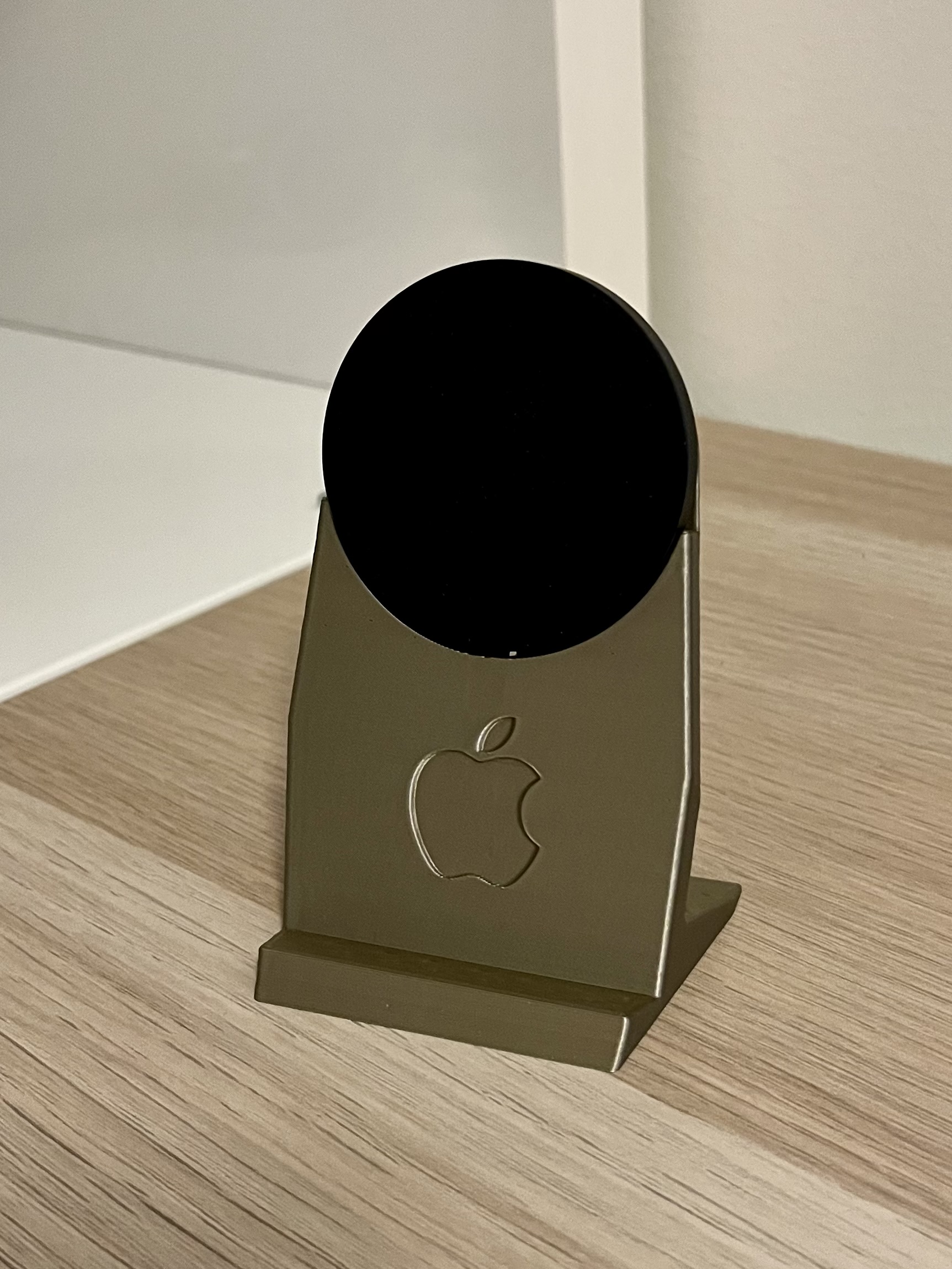 iPhone MagSafe Charger by henr1k5 | Download free STL model ...