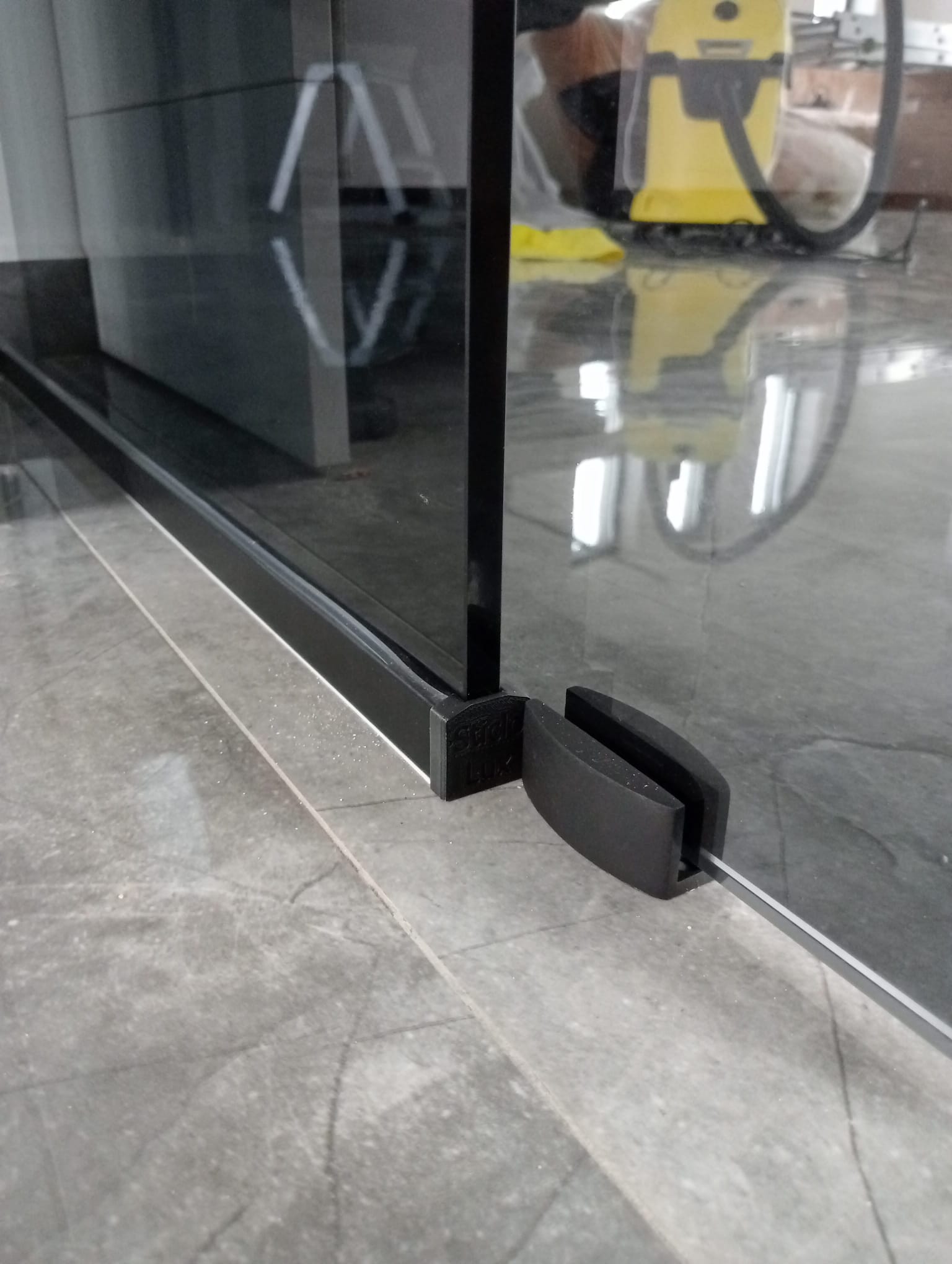 end cap for glass and profile by Ciprian Tanase | Download free STL ...