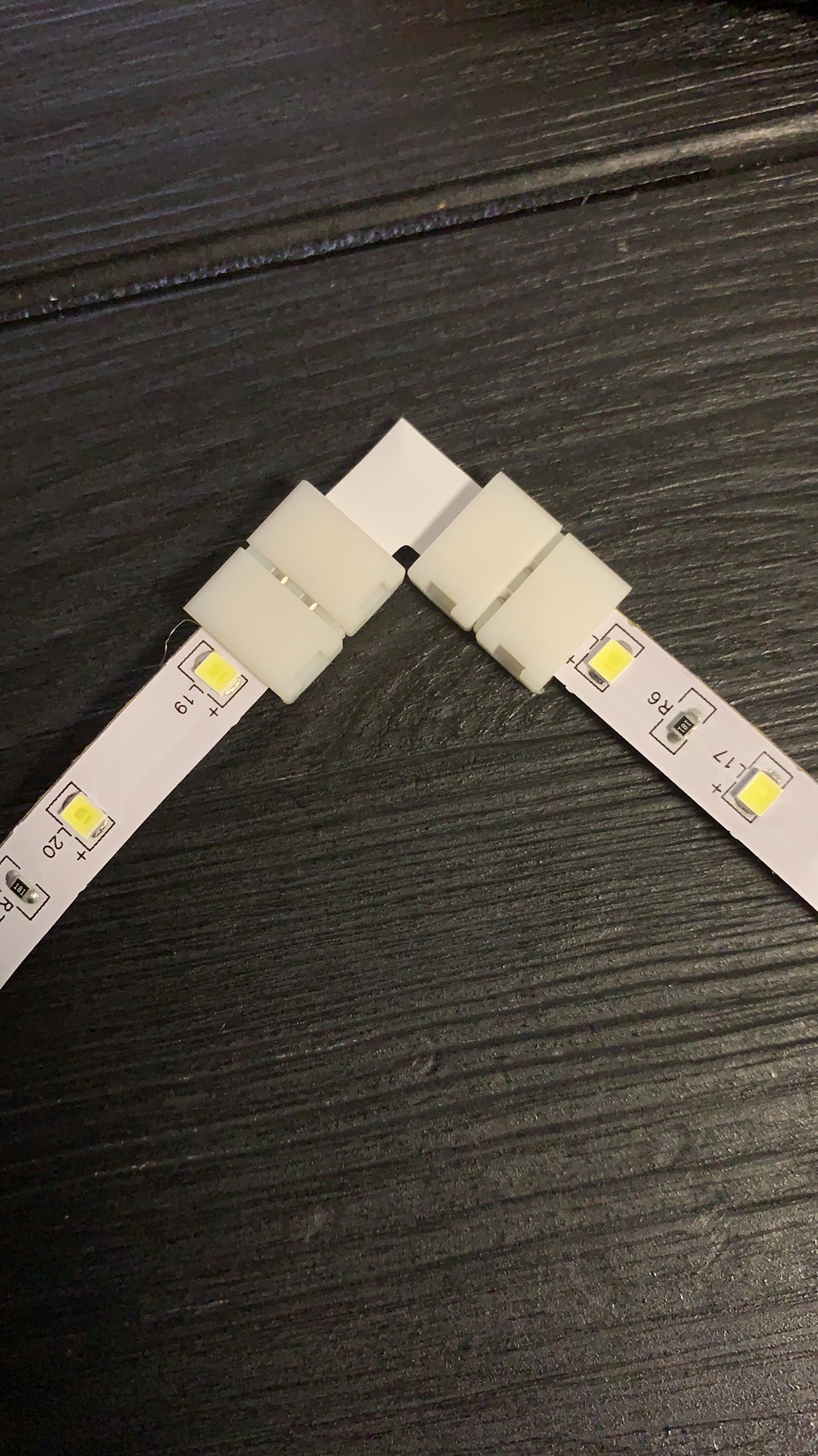 LED Strip Corner Connector Bracket by ccc888 | Download free STL model ...