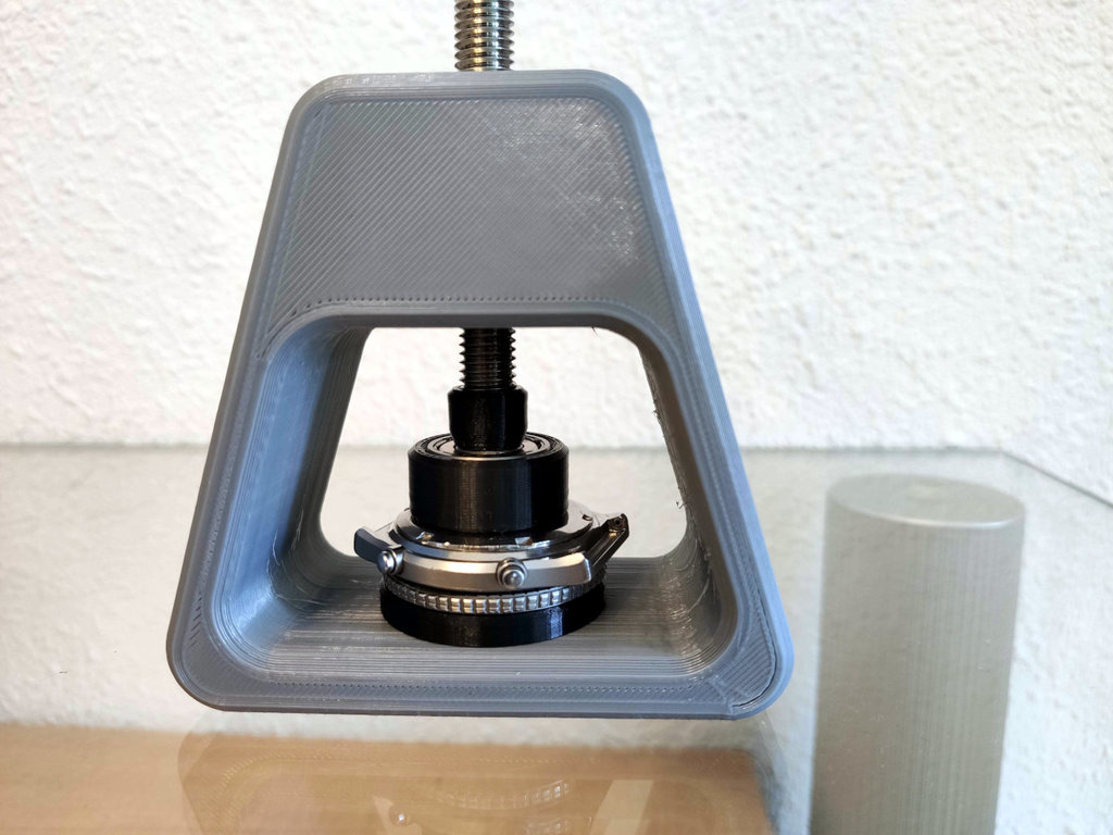 Watch Press by merlin699 | Download free STL model | Printables.com
