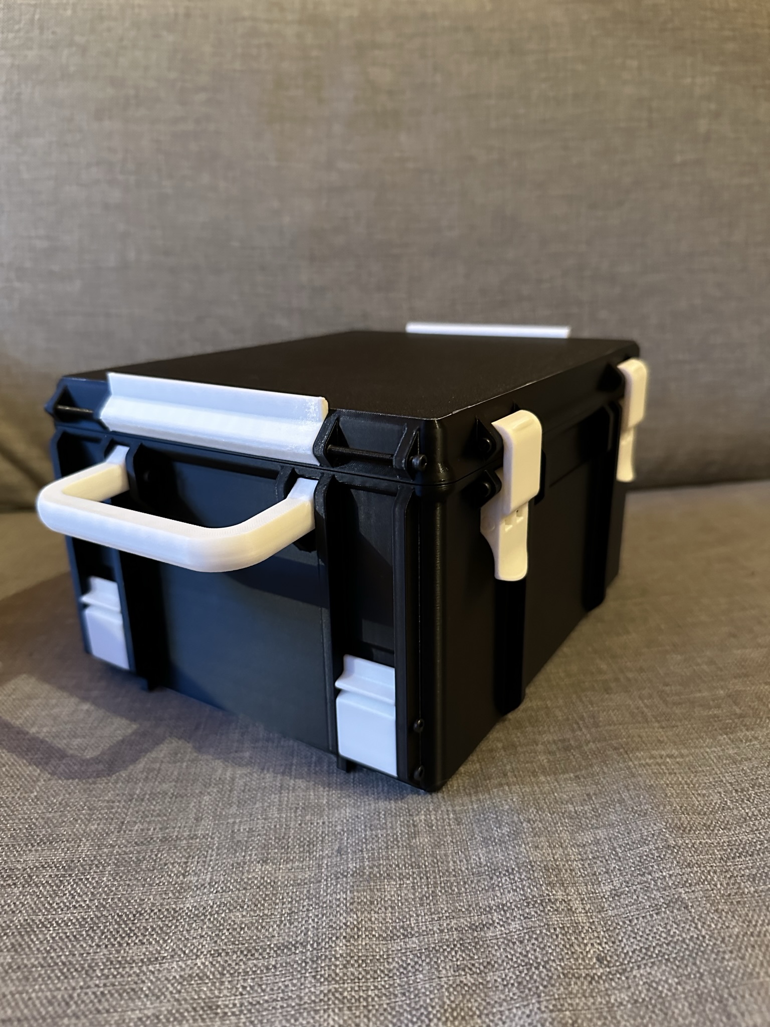 Top stacking SBox by ExuZ | Download free STL model | Printables.com