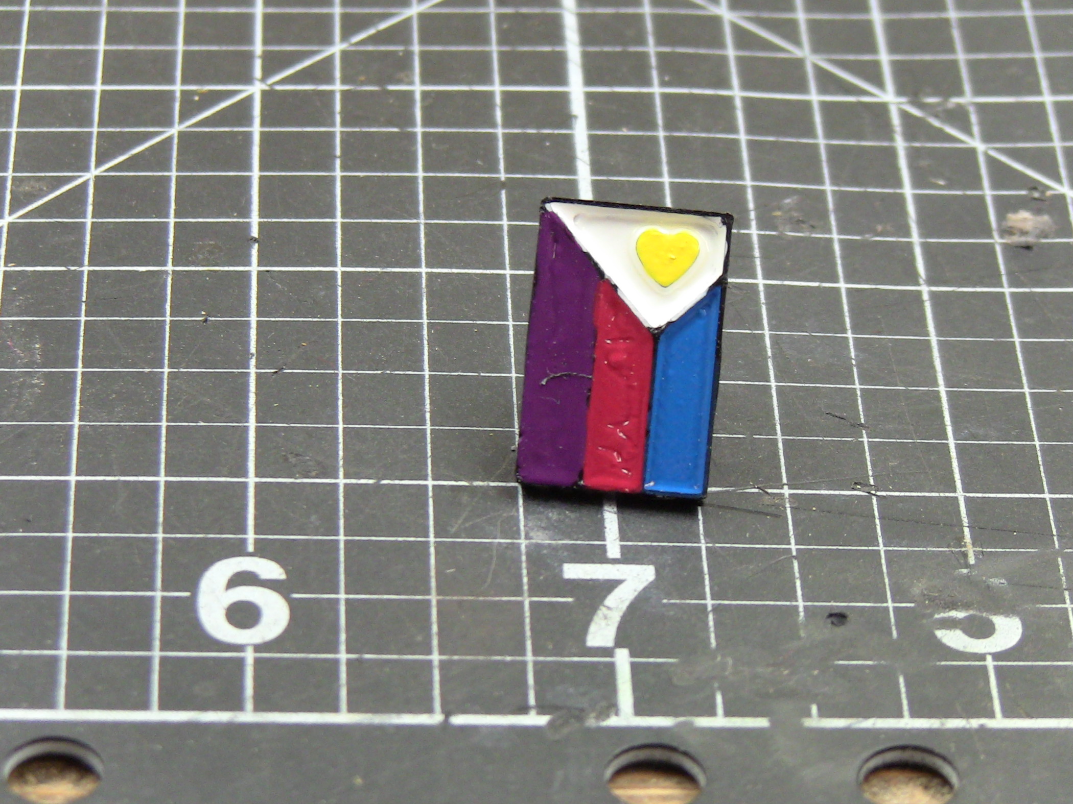 Polyamorous heart pride enamel pin by Nick Tailor | Download free STL ...