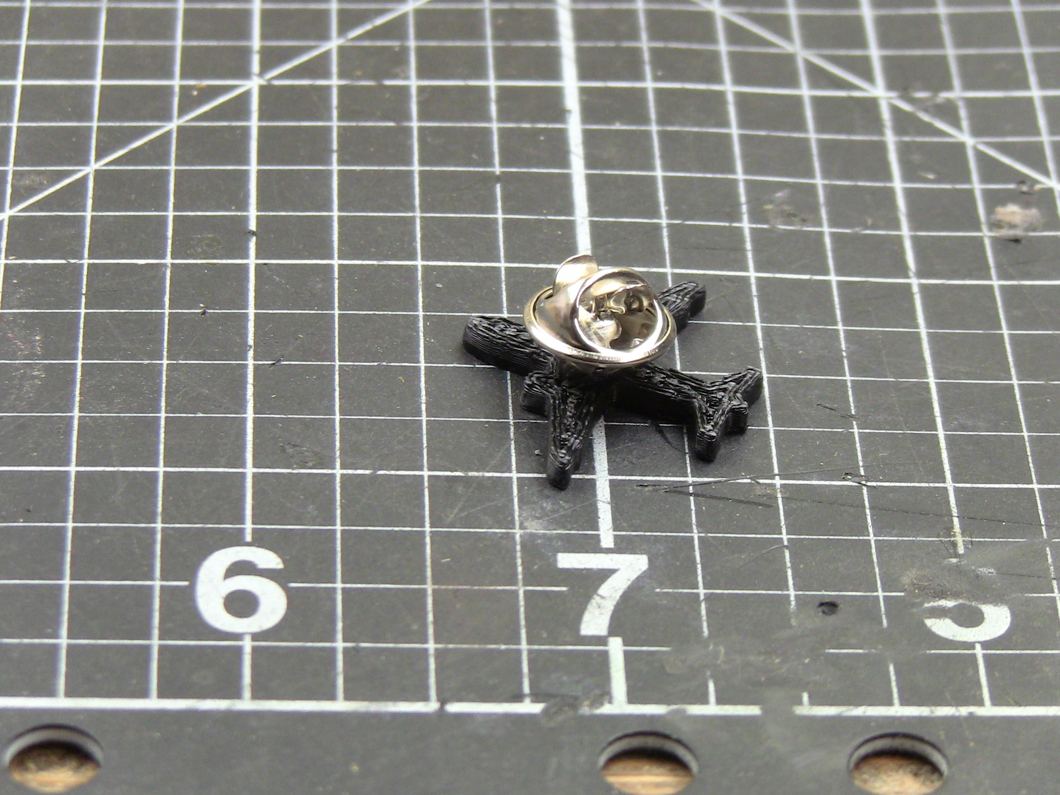 Plane enamel pin by Nick Tailor | Download free STL model | Printables.com