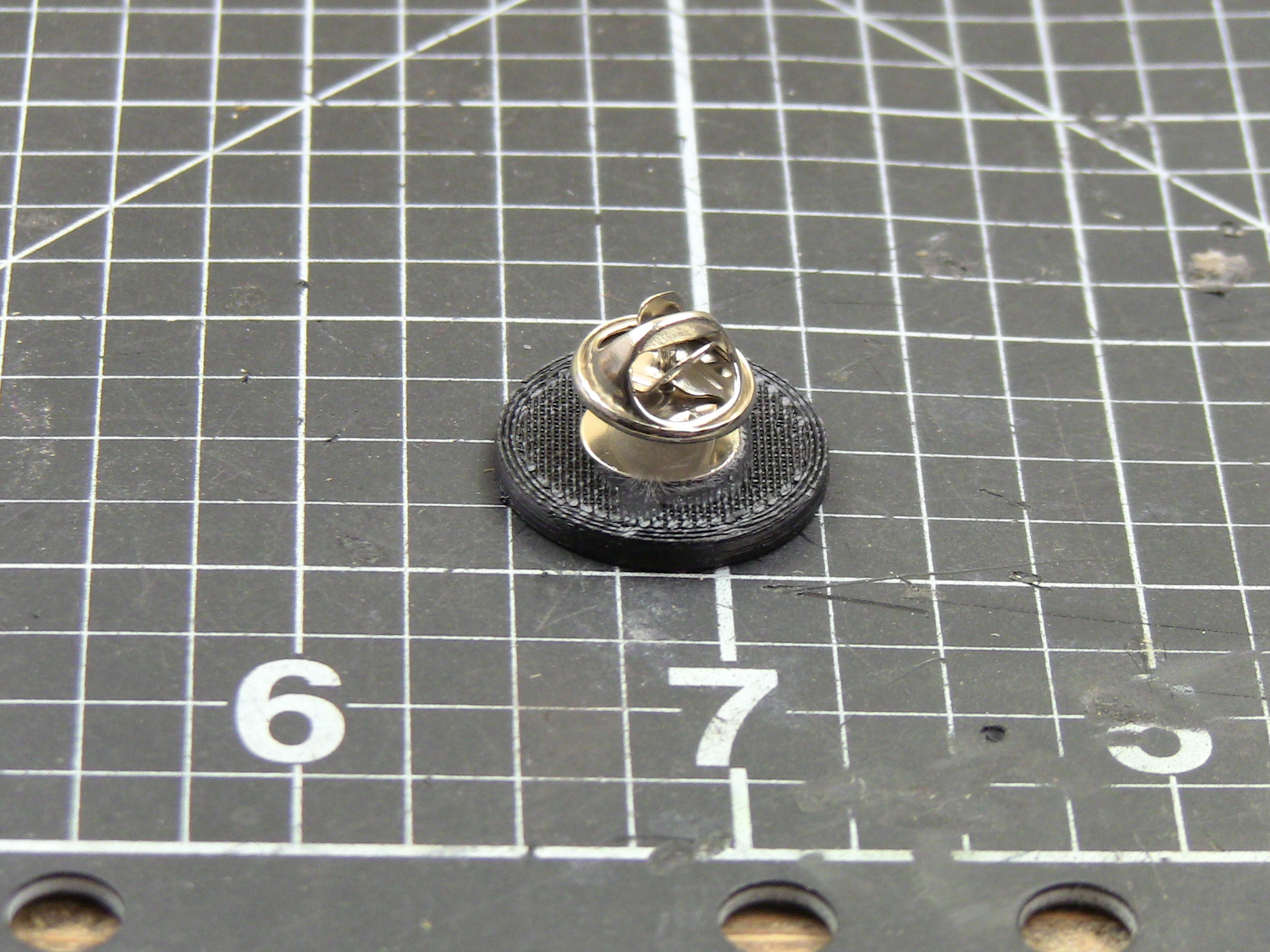 Earth Enamel pin by Nick Tailor | Download free STL model | Printables.com