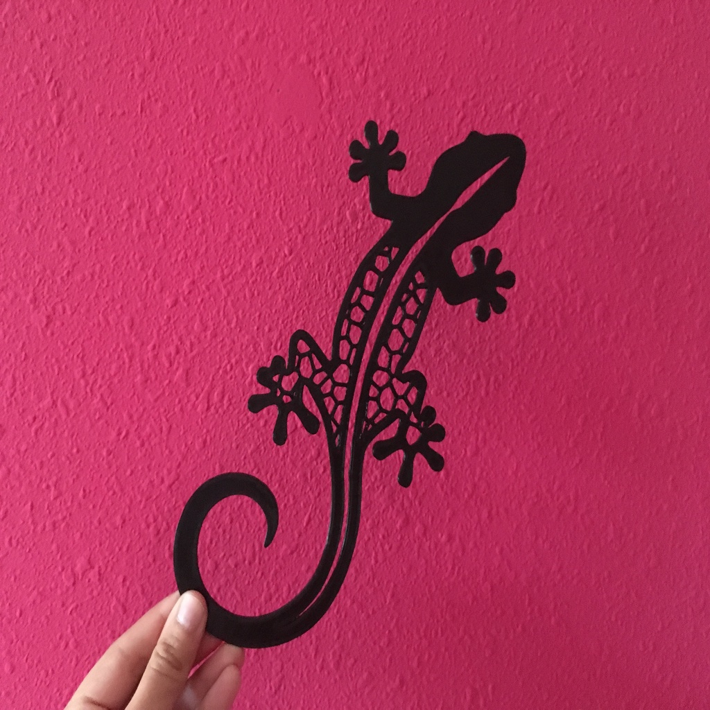 2D salamander by The Maker Chemists | Download free STL model ...