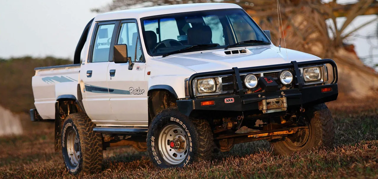 WPL C24 Rear Tire Carrier by TurboPigeon042 | Download free STL model ...