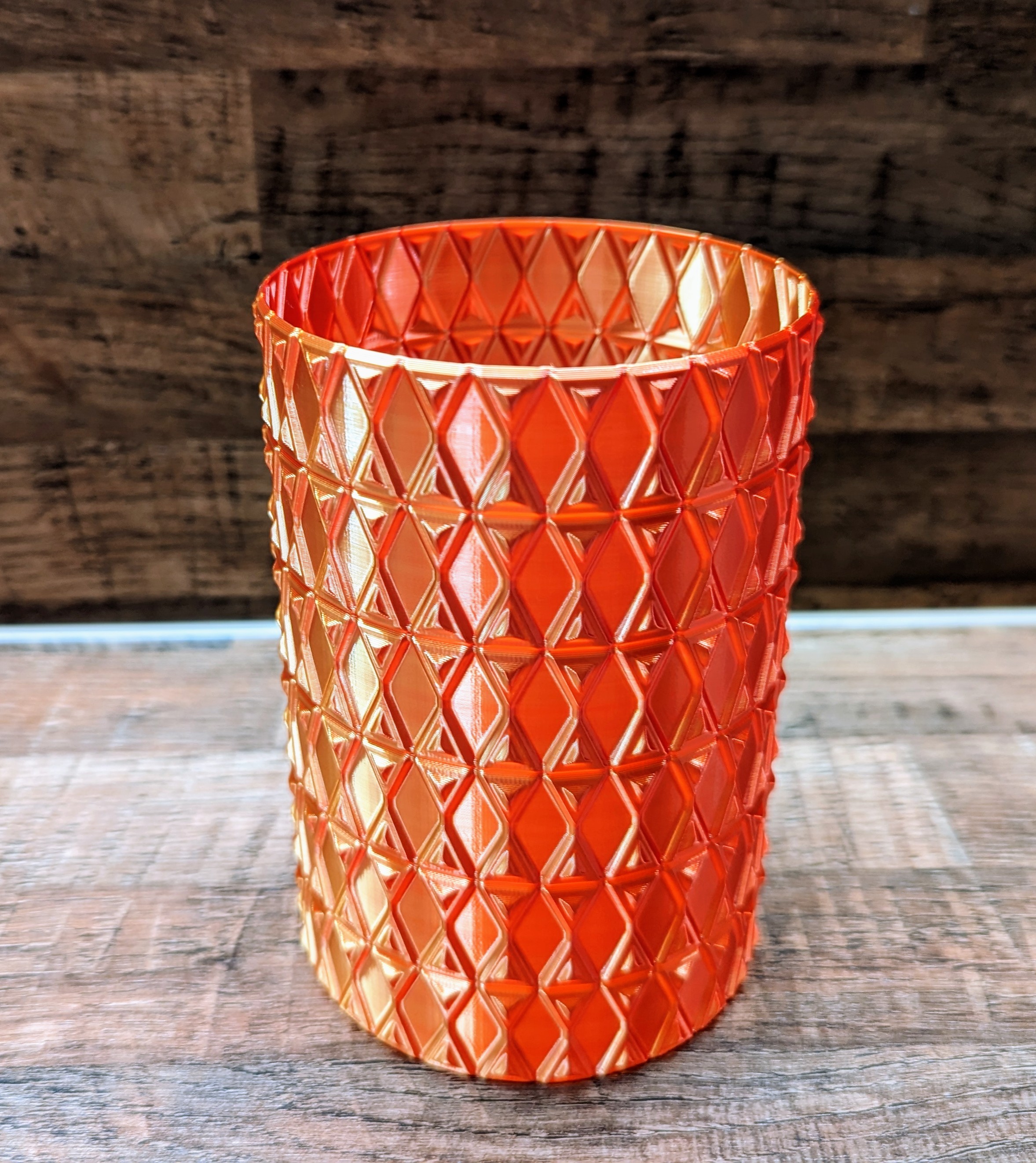Vase #13 "hourglass" - Vase Mode by Vazzed | Download free STL model ...
