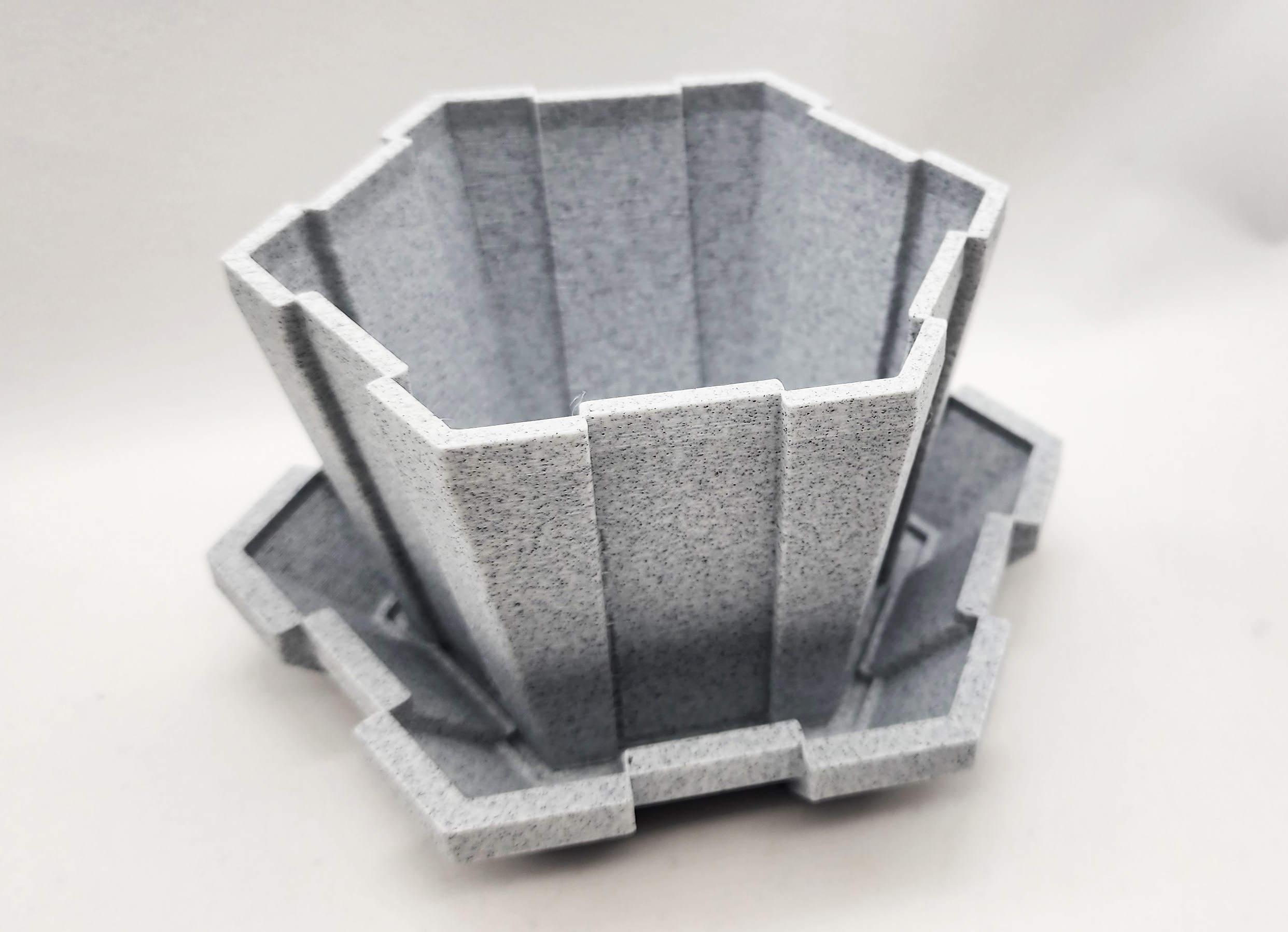 Bastion Fort Plant Pot w/Base by Triple G Workshop | Download free STL ...