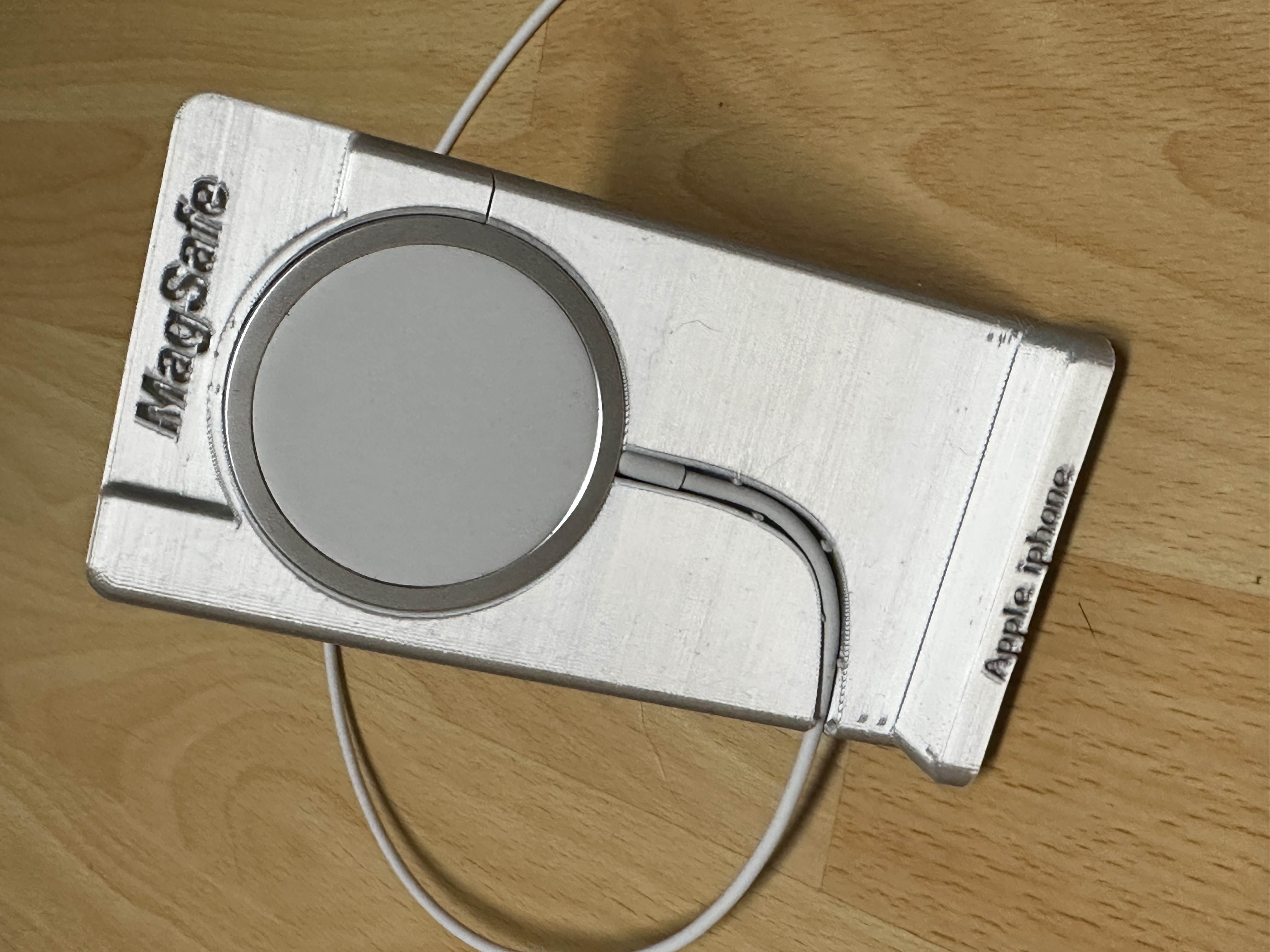 Iphone 14 dock for magsafe charger by maxinike | Download free STL ... Iphone 14 dock for magsafe charger by maxinike | Download free STL ...