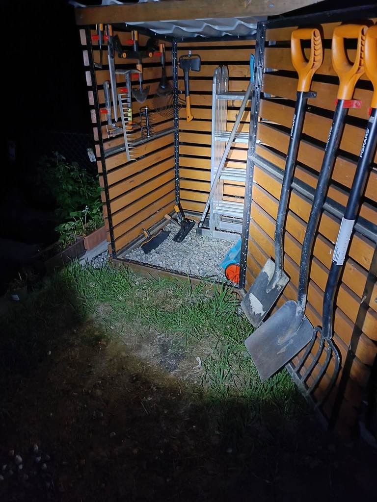 Fiskars QuickFit wall holder by n00by | Download free STL model ...