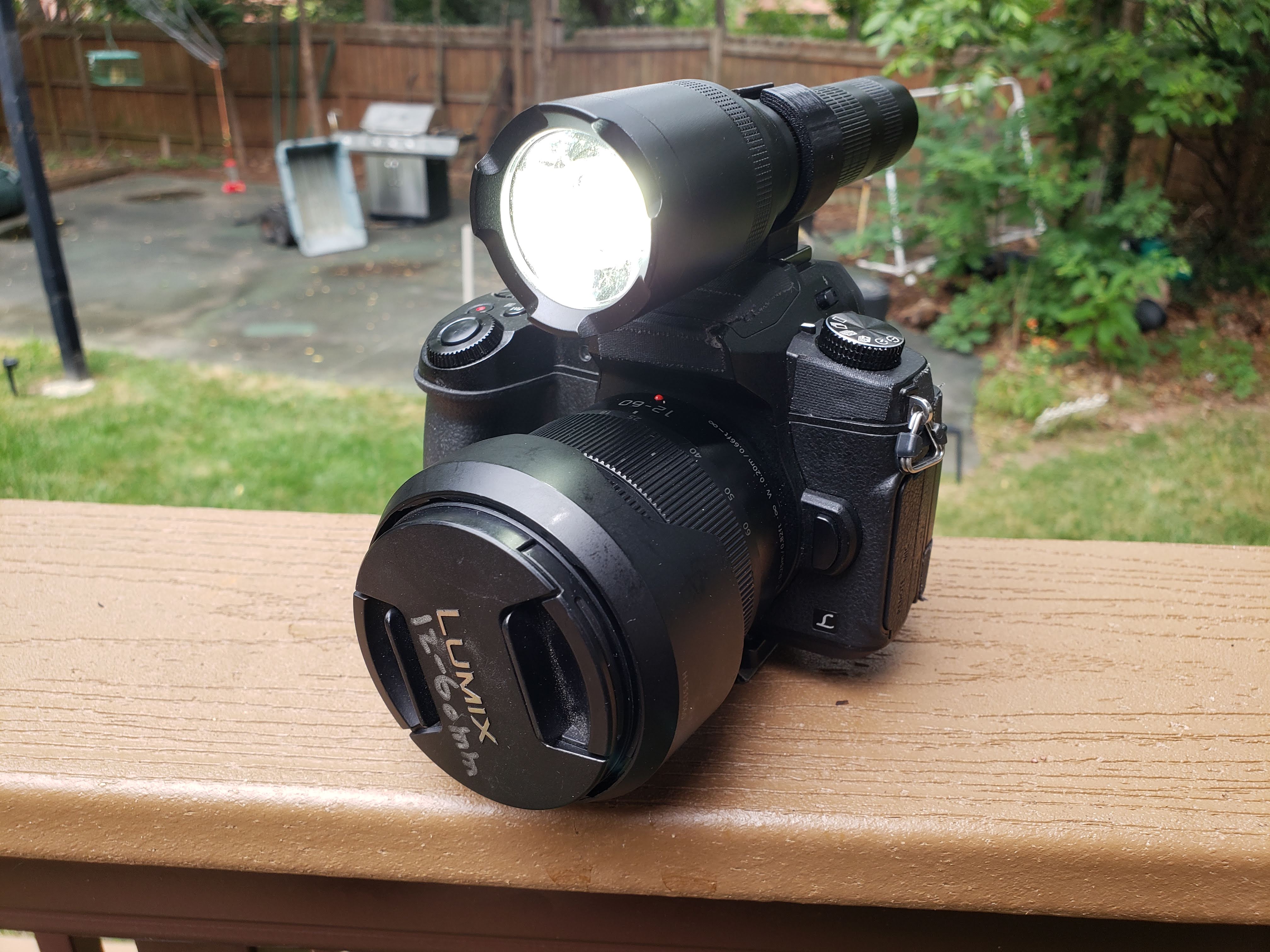 Flashlight mount for camera by Eric | Download free STL model ...