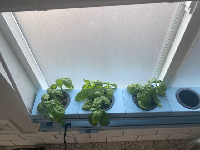 Windowsill Mini NFT Hydoponic System by KG | Download free STL model ...