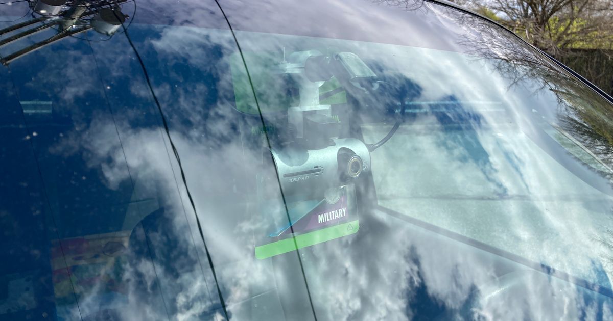 Cobra CDR 840 dashcam rear view mirror mount by ansonl | Download free ...