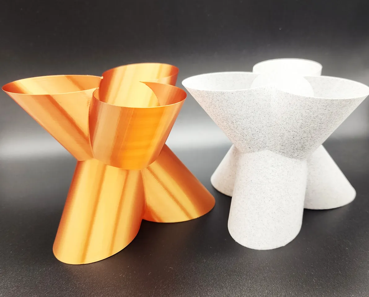 Triad Spiral Vase by Triple G Workshop | Download free STL model | Printables.com