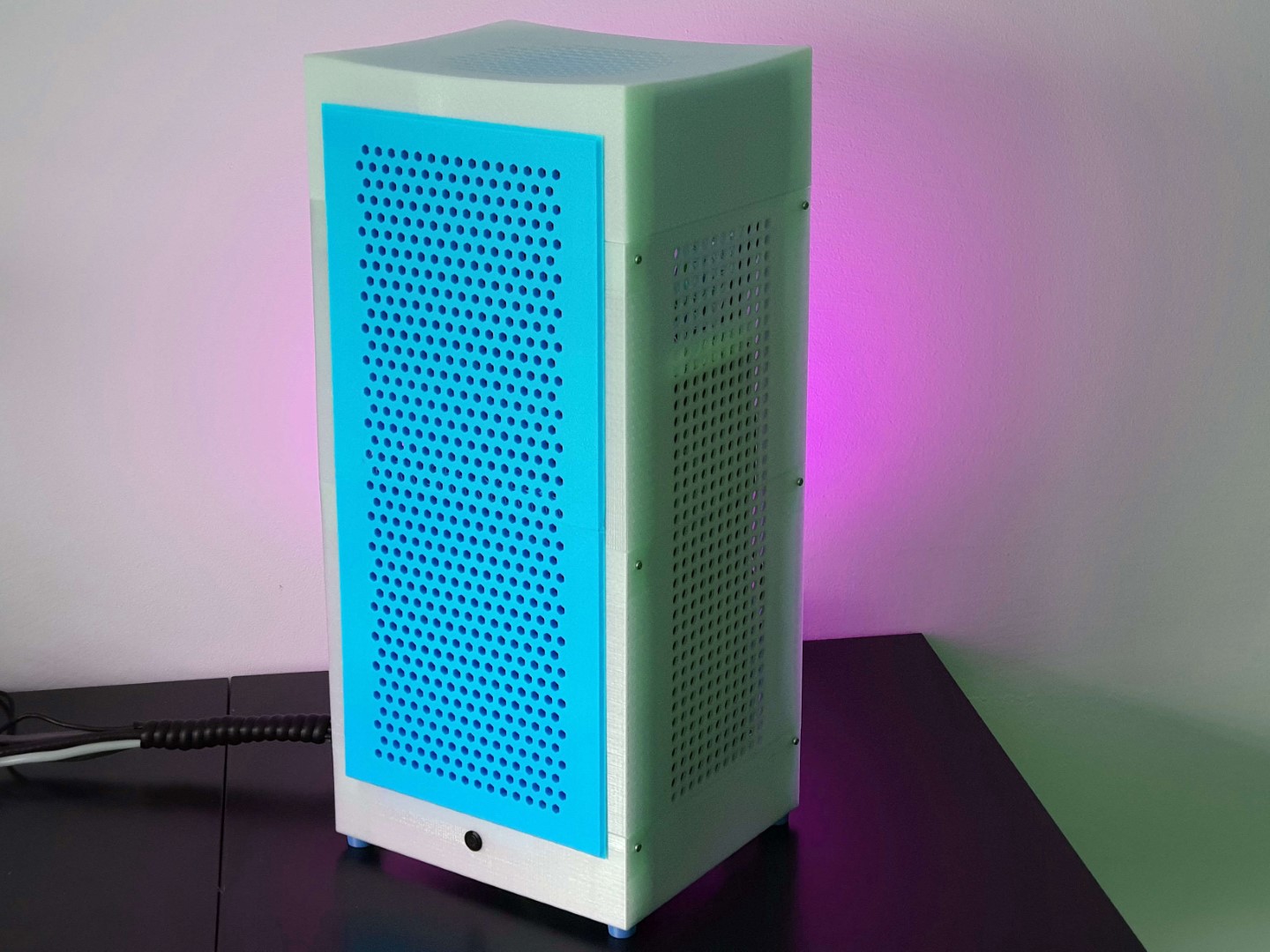 Hightower: Mini-ITX PC Chassis por L | Descargar modelo STL gratuito ...