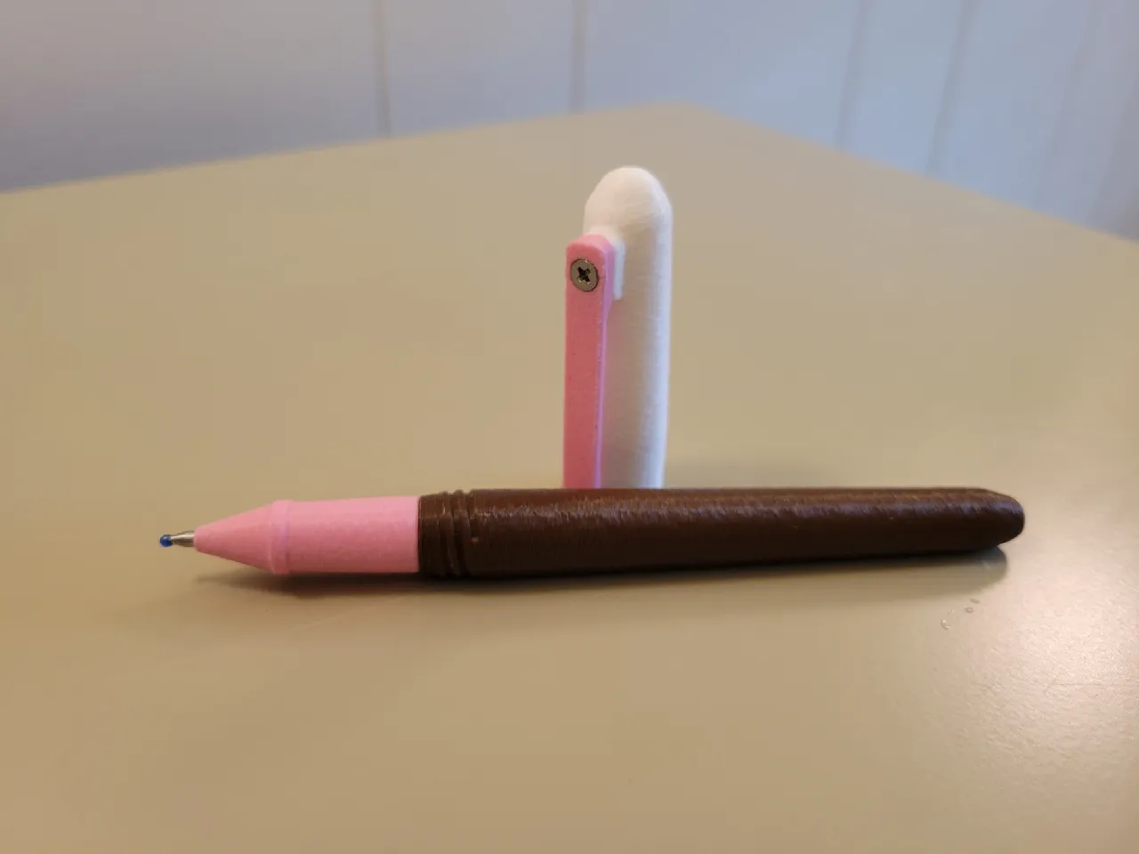 Pen - Pilot G2 gel, capped by Crafter64 | Download free STL model ...