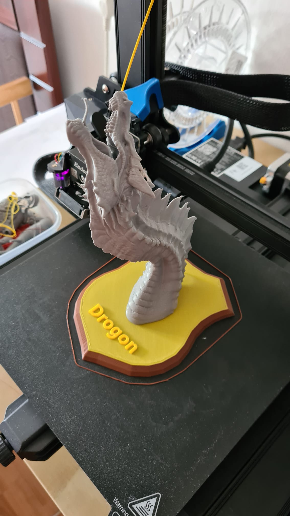 Dragon Drogon bust on the wall base by Super 25 | Download free STL ...