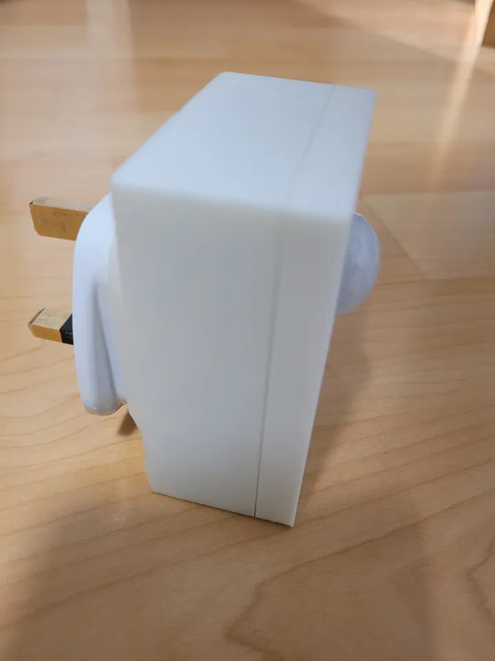 UK mains plug project box by Uni a | Download free STL model ...