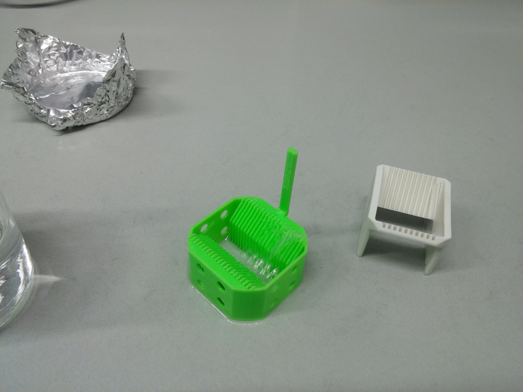 Cover Slip Holder by Saren.T | Download free STL model | Printables.com