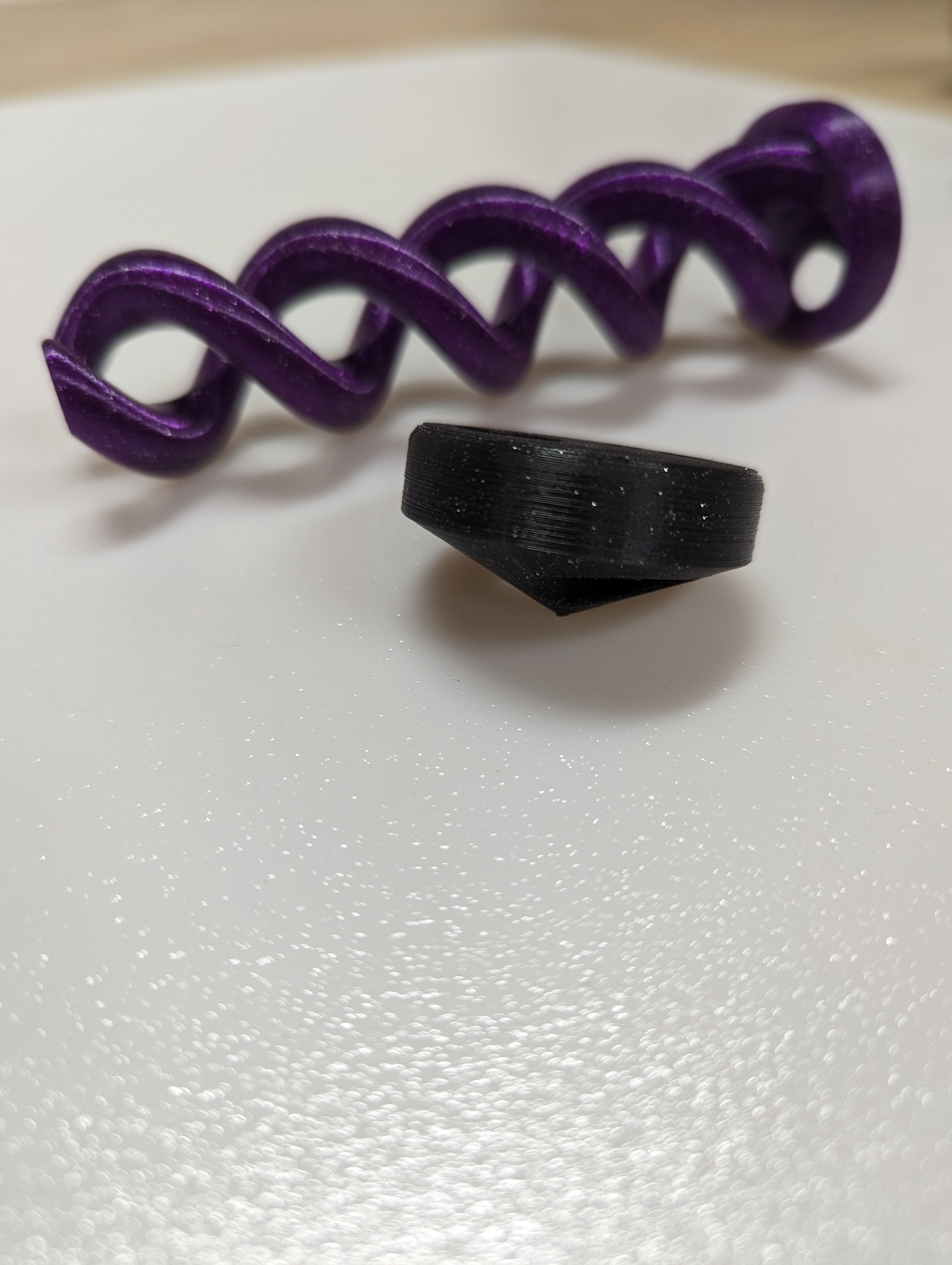 Longer Spiral Fidget toy by Benson3d | Download free STL model ...