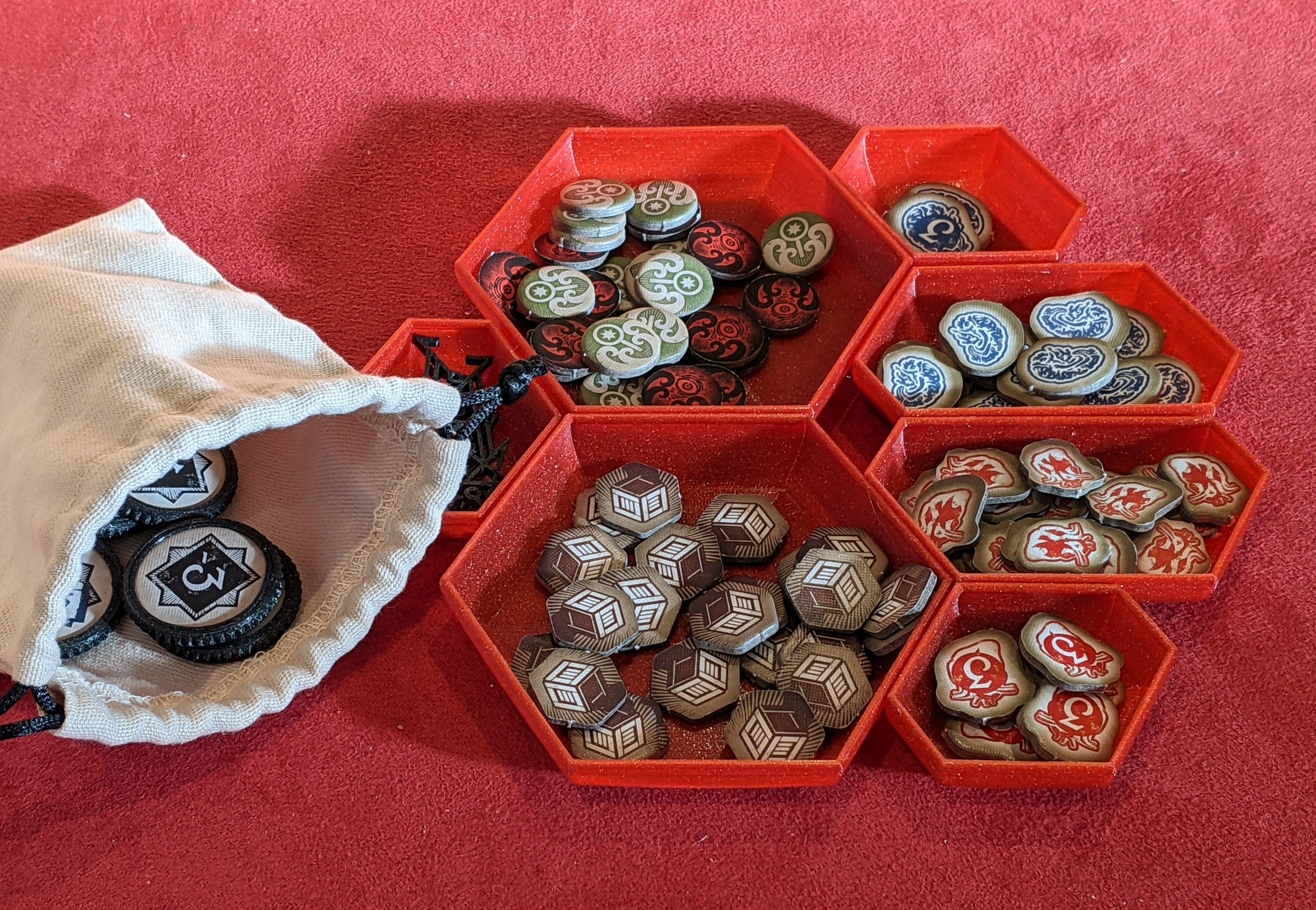 Hexagonal token bowls for board gaming by Shaun | Download free STL ...