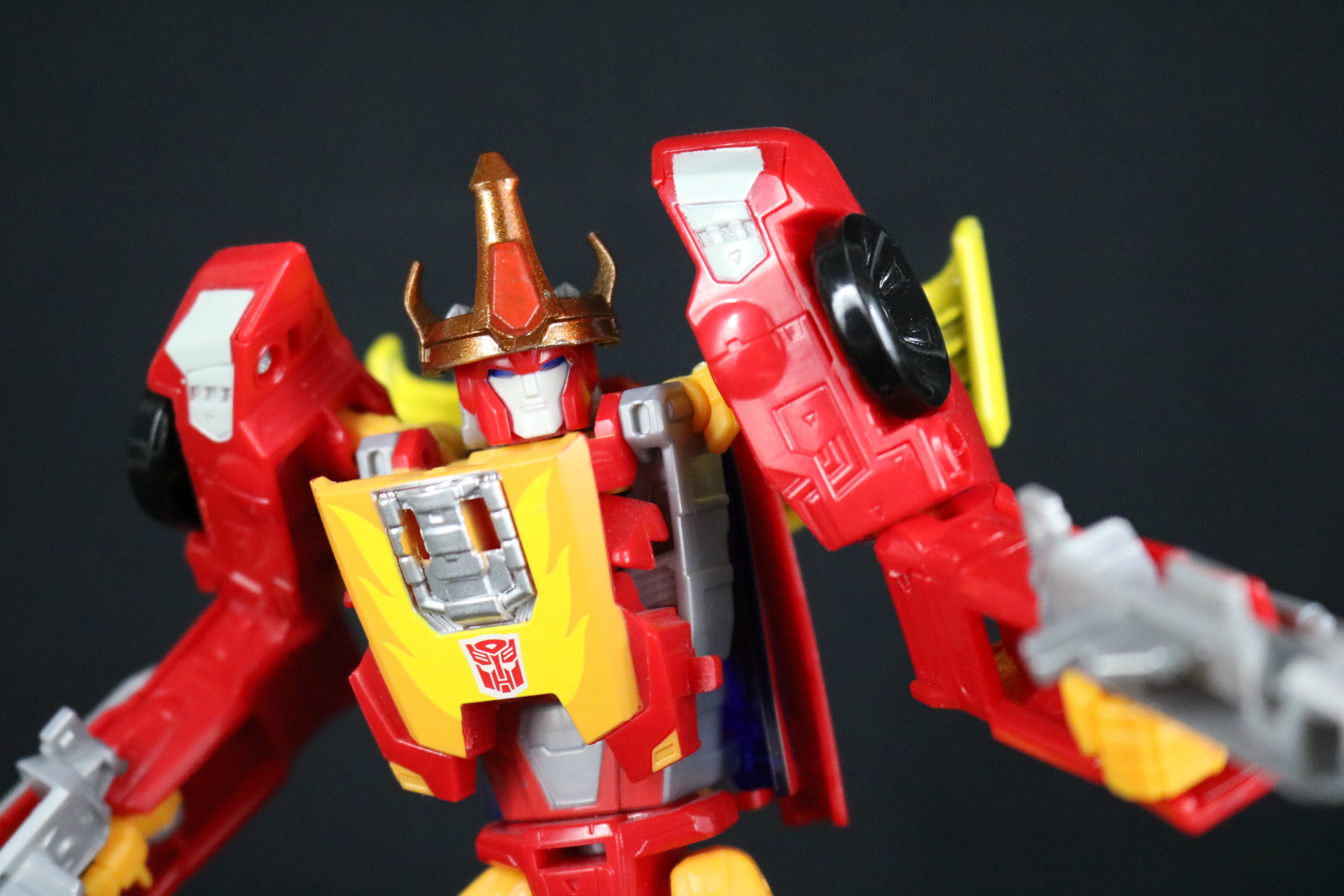 Starscream's Crown for Titans Returns Figures by Funbie Studios ...