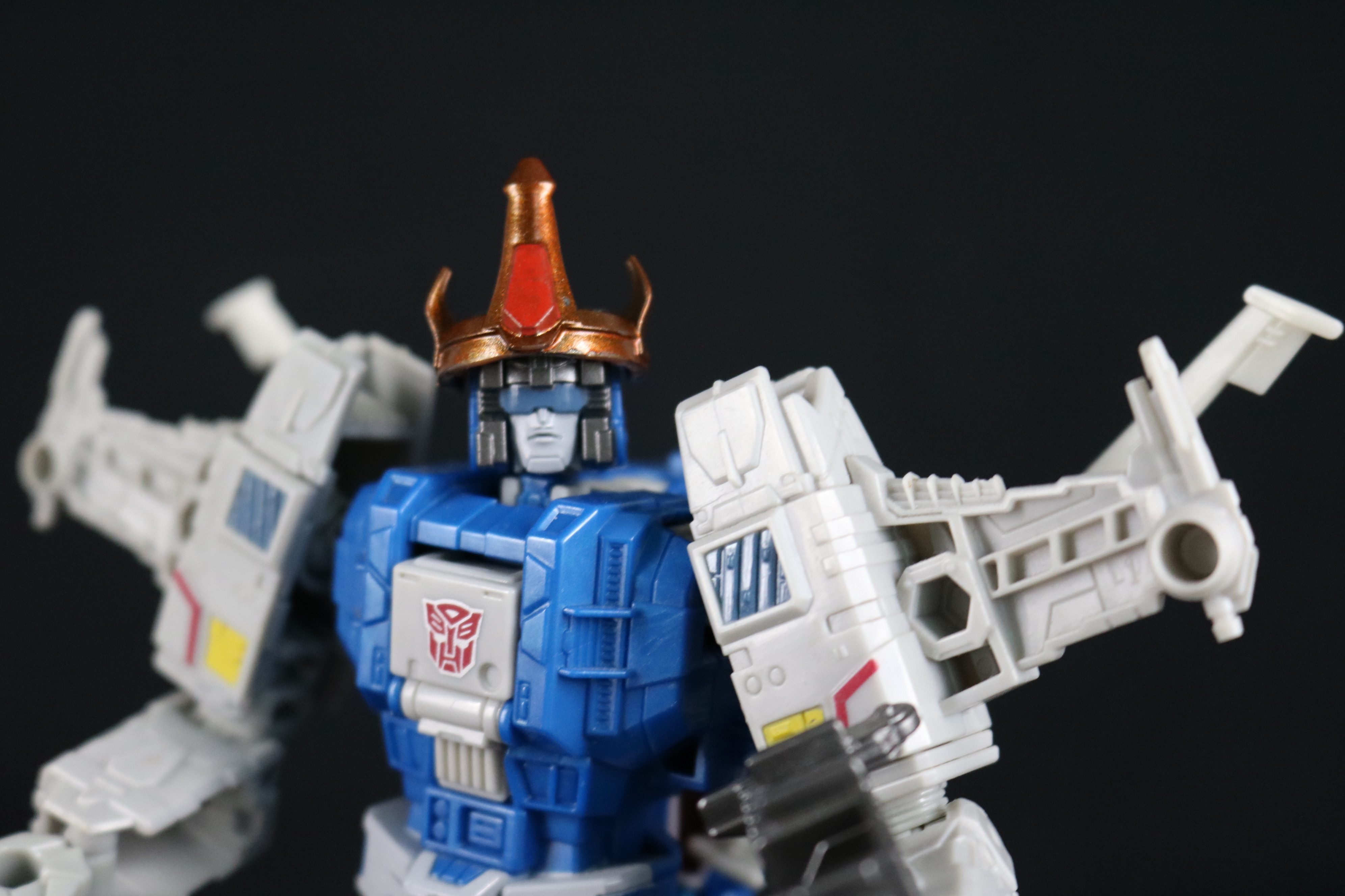 Starscream's Crown for Titans Returns Figures by Funbie Studios ...