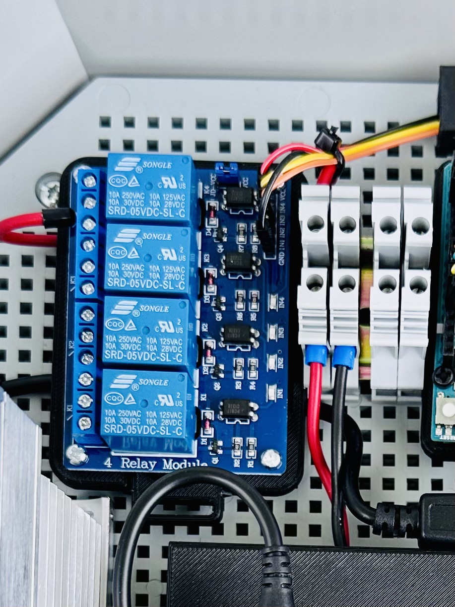 4 Channel Relay Module DIN rail mount by LuminiCode | Download free STL model | Printables.com