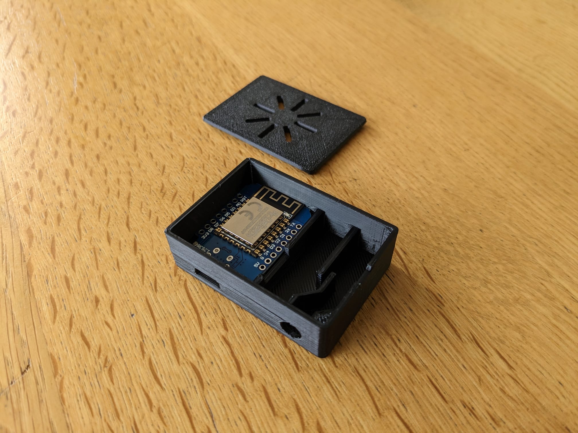 D1 Mini Case for WLED Projects with Capacitor and Resistor Compartment ...