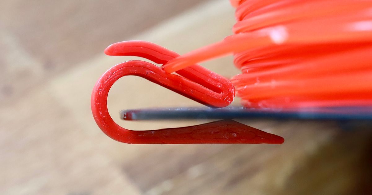 Dragon Filament Clip V2 by ftoerring | Download free STL model ...