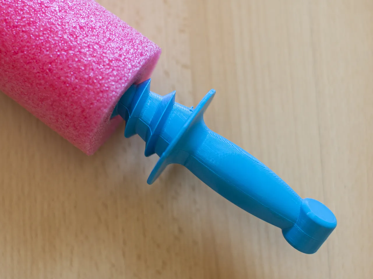 Sword handle for pool noodles by Martin | Download free STL model ...