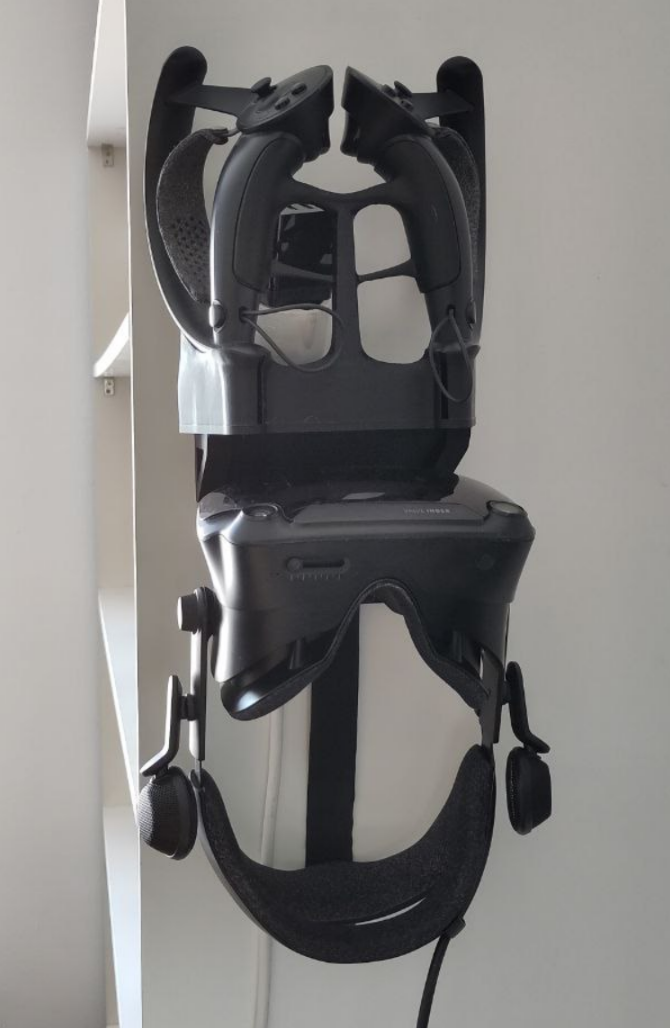 Valve Index wall mount with controller charging dock by michael ...