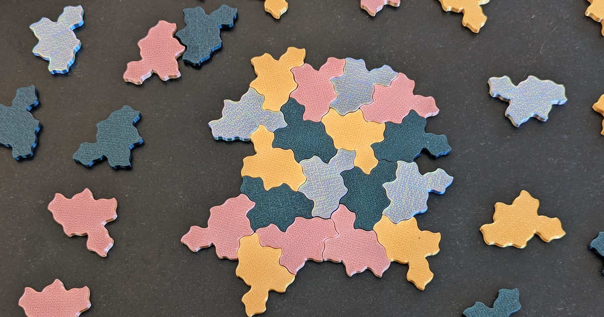 einstein spectre - world's first chiral aperiodic monotile by RichiH ...