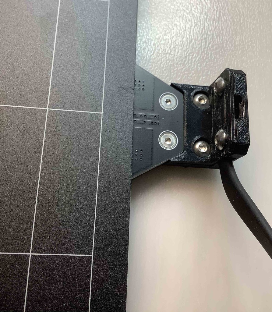snapmaker heatbed cable angle by Henrik H | Download free STL model ...