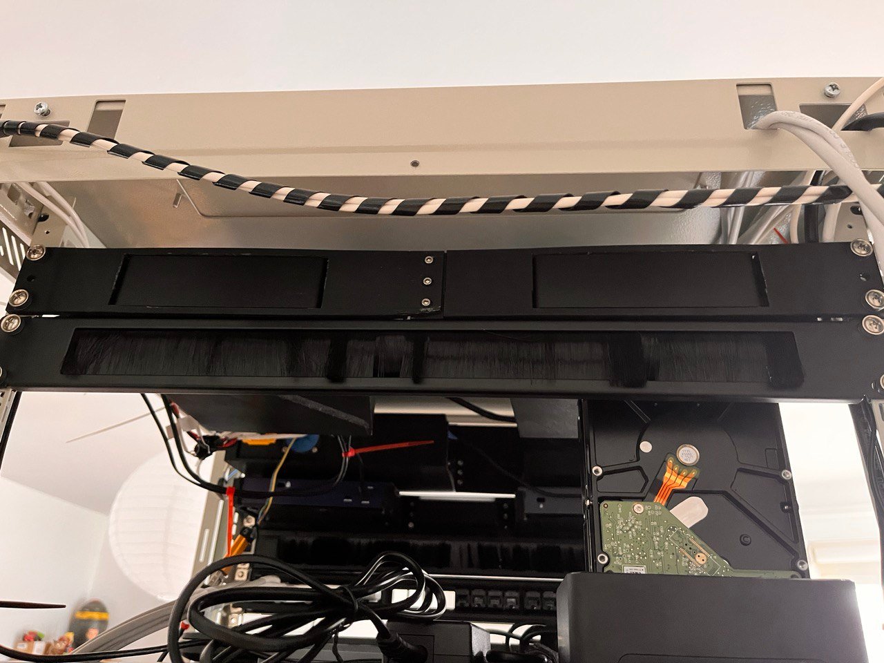 1U HDD Server Rack Panel by Scott Gibb | Download free STL model ...