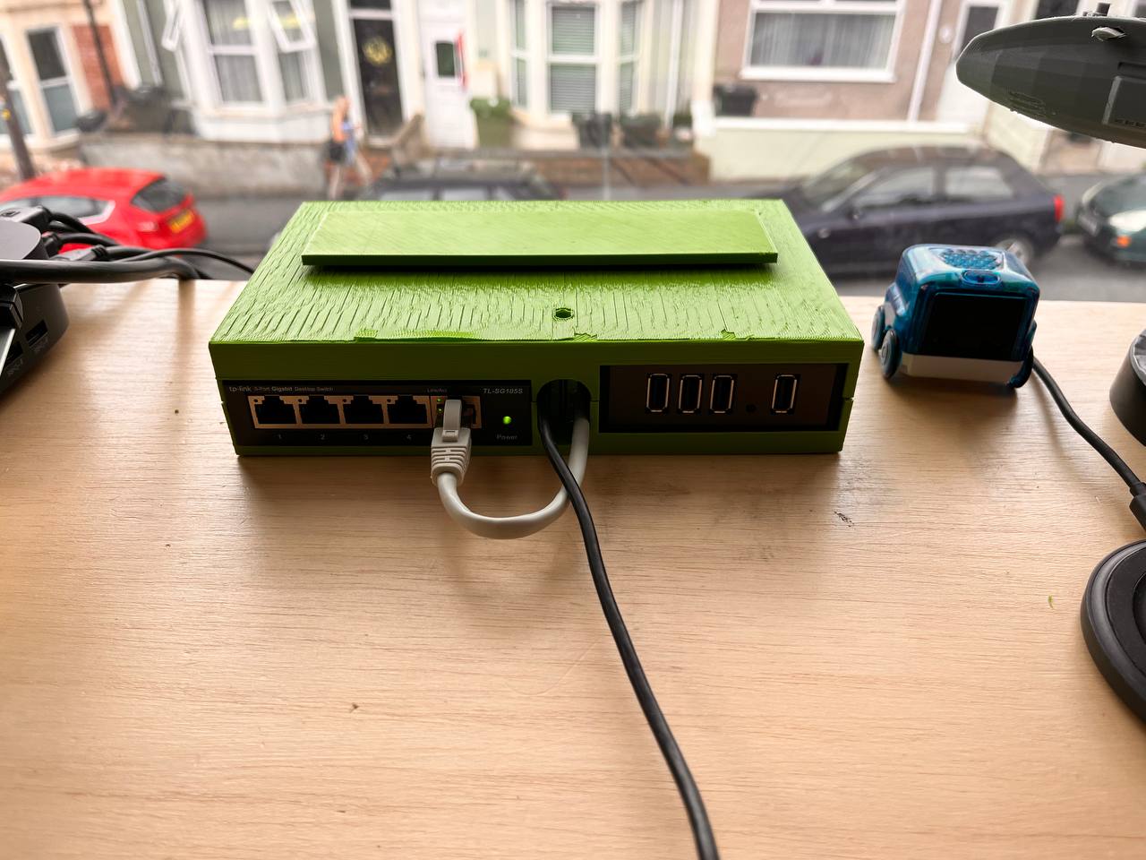 USB and Ethernet Switch Desk Mount by Scott Gibb | Download free STL ...