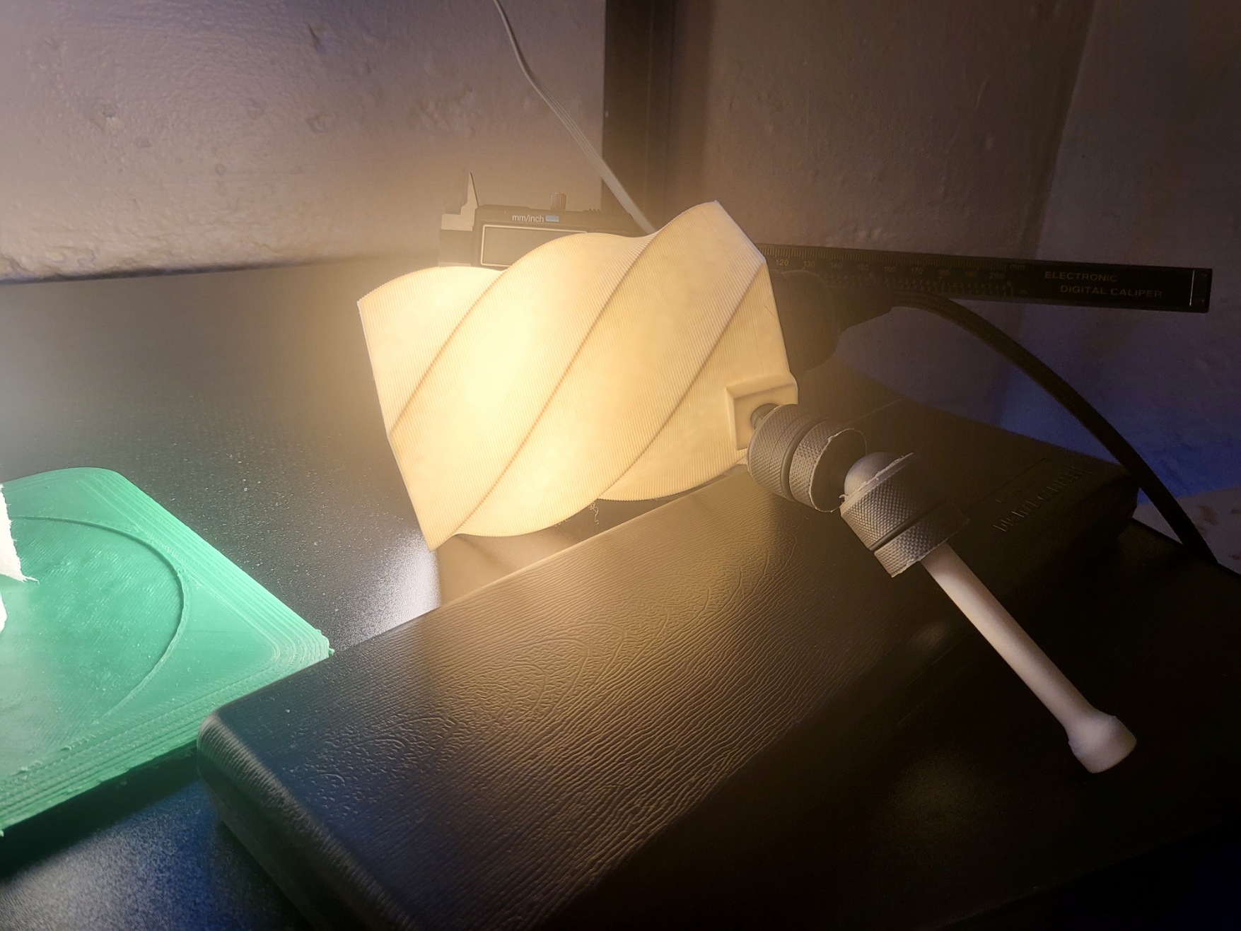 Light Shroud for Articulated Arm by MN Printing Fun | Download free STL ...