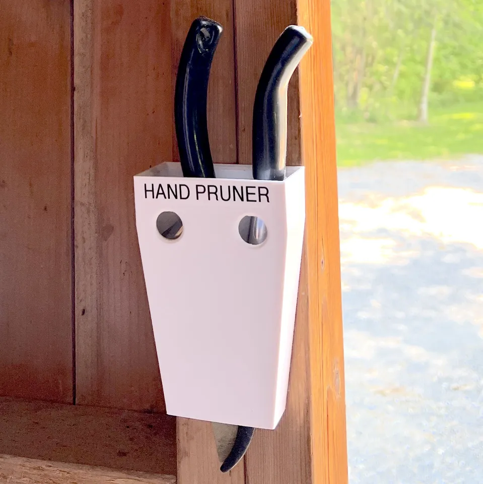 Hand pruning shear holder by Chris | Download free STL model ...