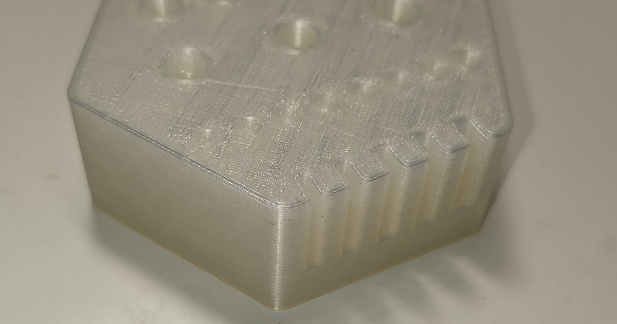 Wachmaker's bench block by Jussa Pitkäranta | Download free STL model ...