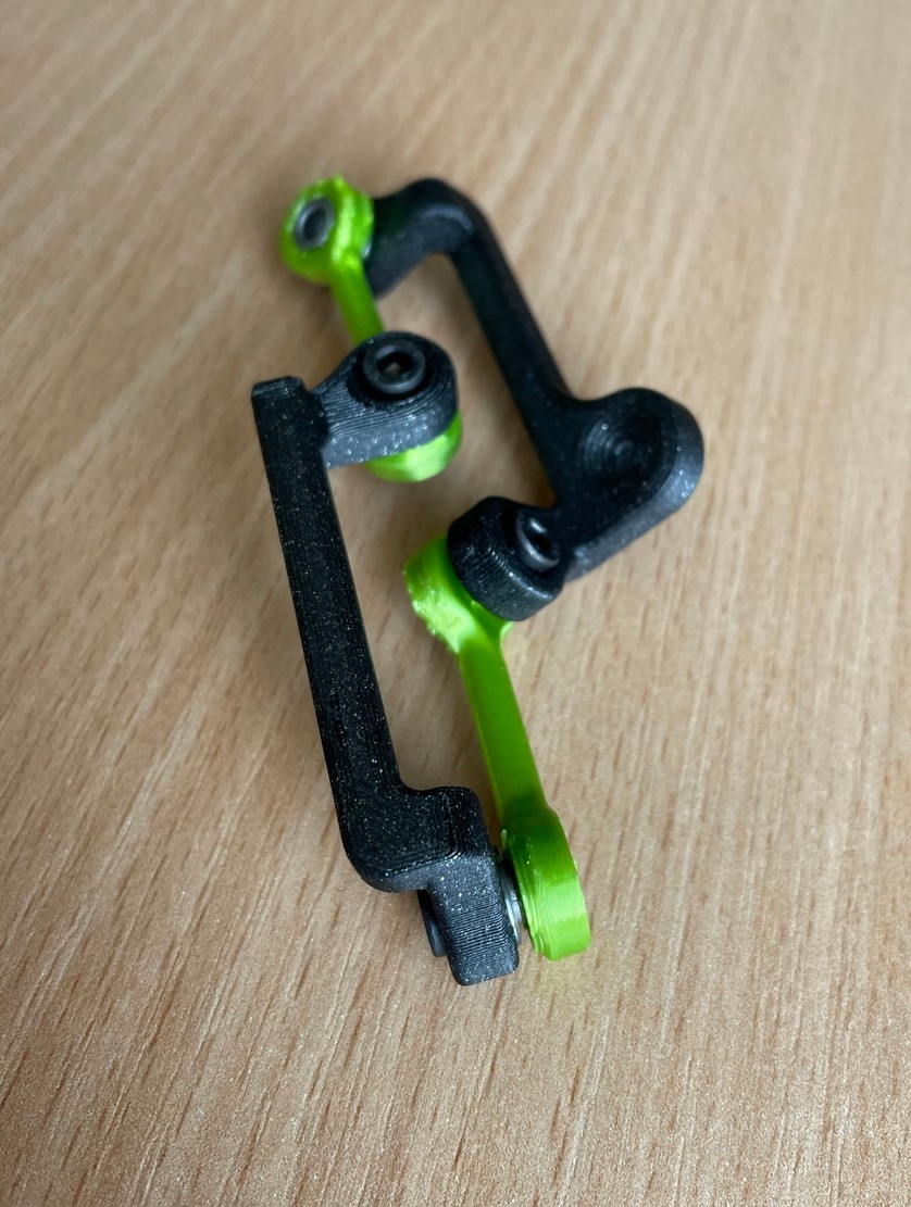 Bennett mechanism with bearings by daniel_hucik | Download free STL ...