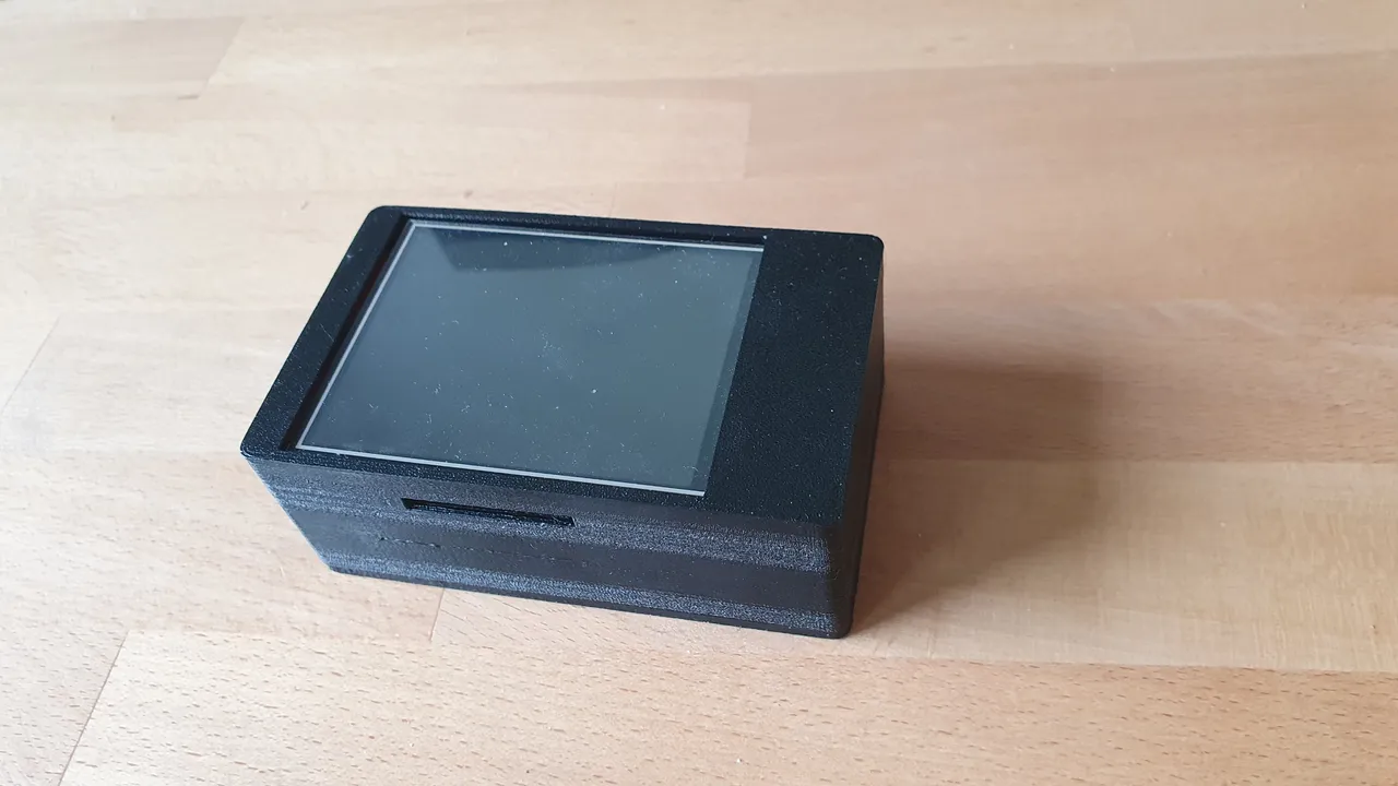 Case for a 3.2 inch touchscreen and an ESP by Alex | Download free STL ...