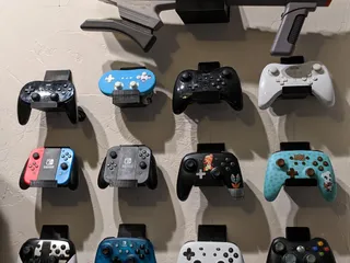 Stadia Controller Display Shelf by masterHman | Download free STL model ...