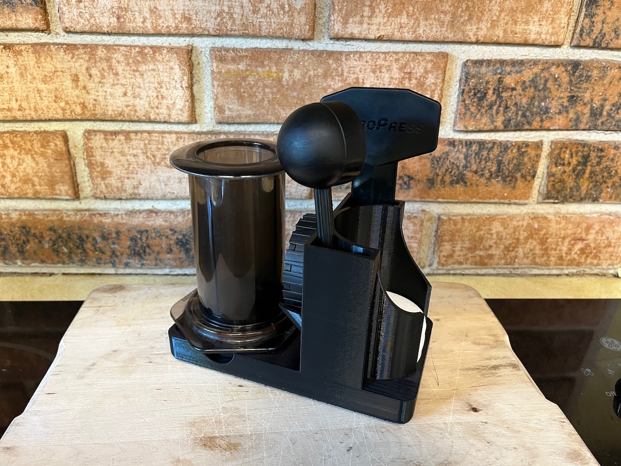 AeroPress storage rack with drip tray by Parsingphase | Download free ...