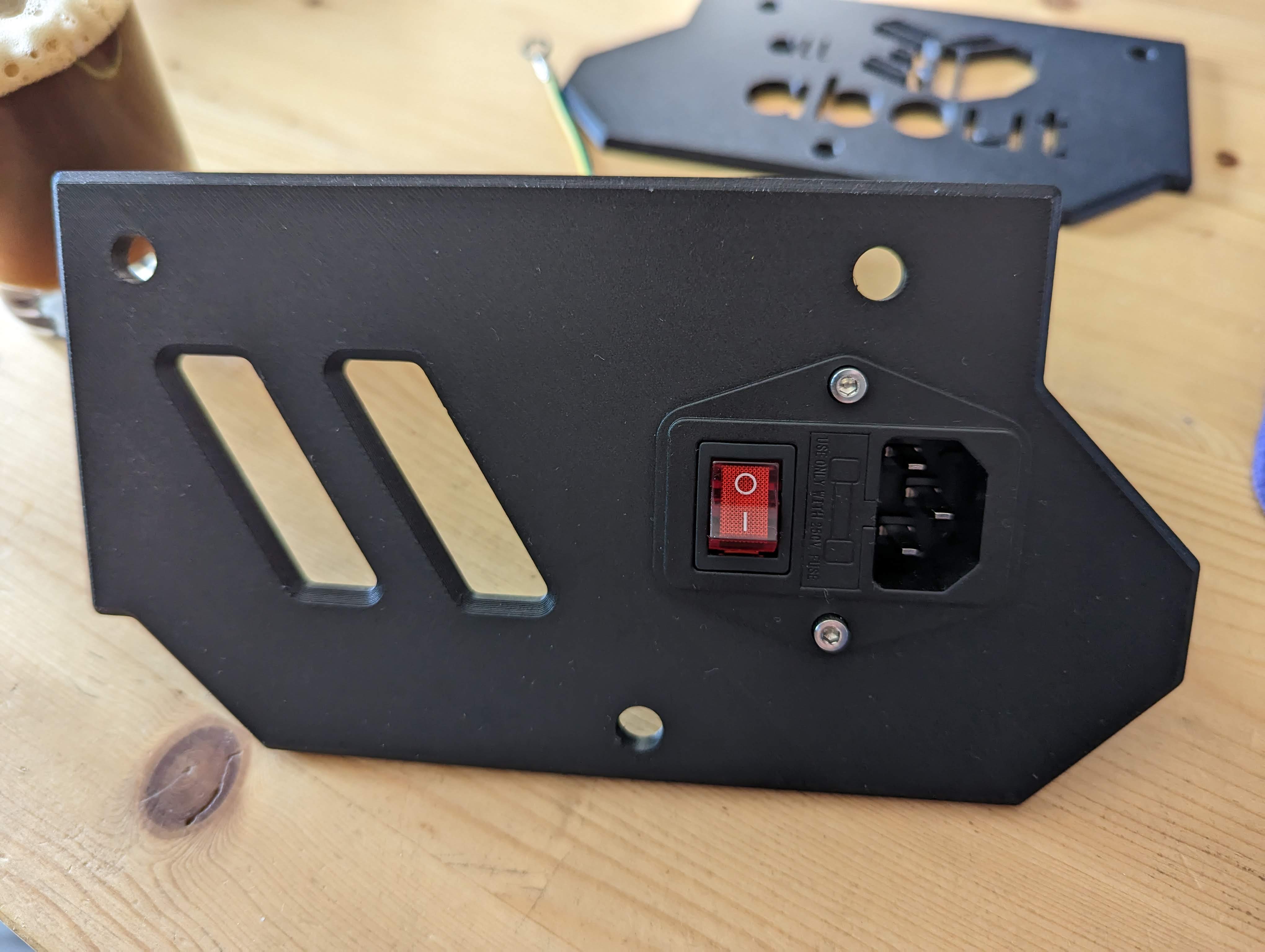 Back Cover for IEC 320 Power Socket (RatRig) - Side mounted by ...