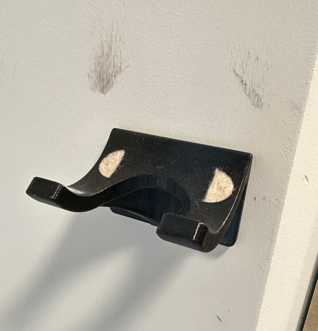 Dyson Supersonic Hair Dryer Wall Mount Bracket by CinciJeff | Download ...